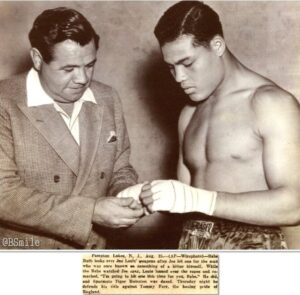 Movie Stars, Singers, Celebrities, and Boxers – THE USA BOXING NEWS